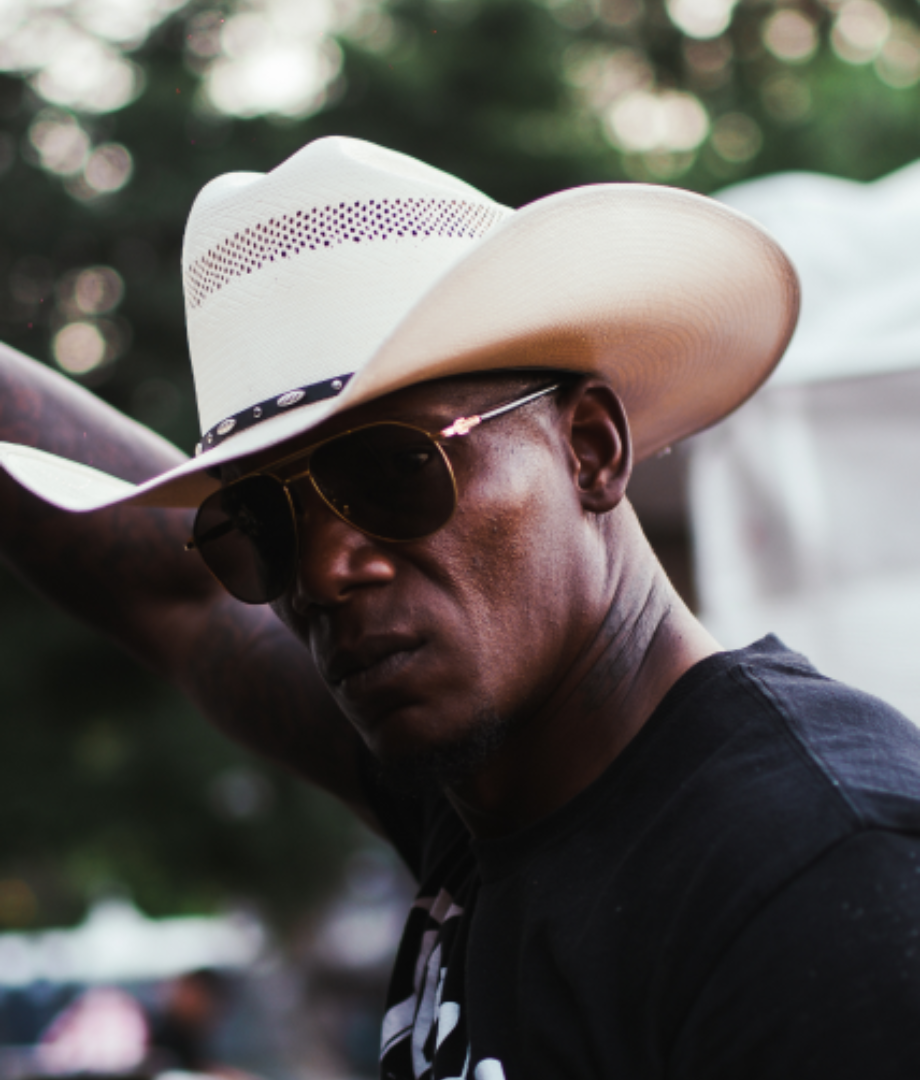 Les BBQ | Home of the Famous Smoked Oxtail King